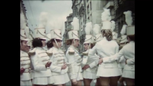 Tout en images #32 : les majorettes de Limoges rue Jean-Jaurès